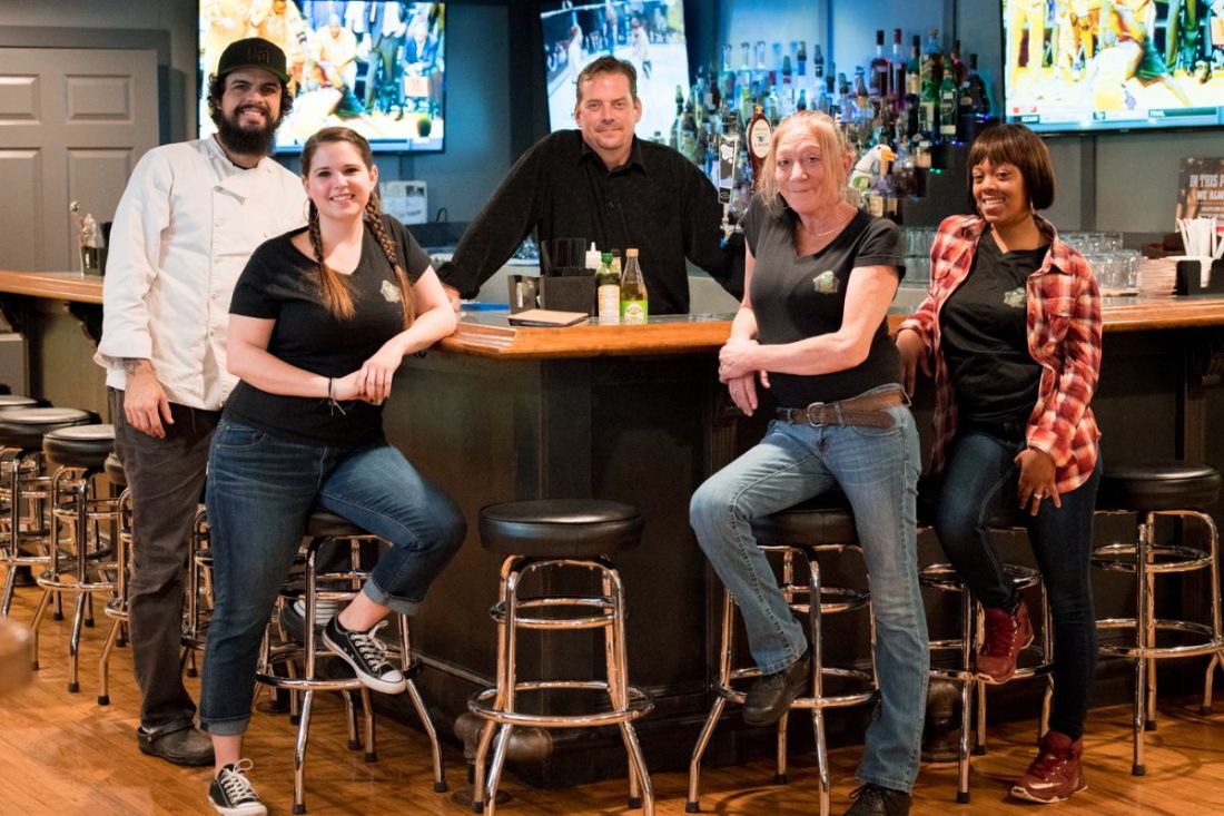 Gallery | Governor's Pub | Edenton This Week